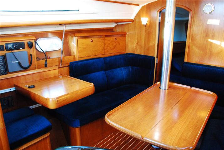 Flyer II - Alba Sailing